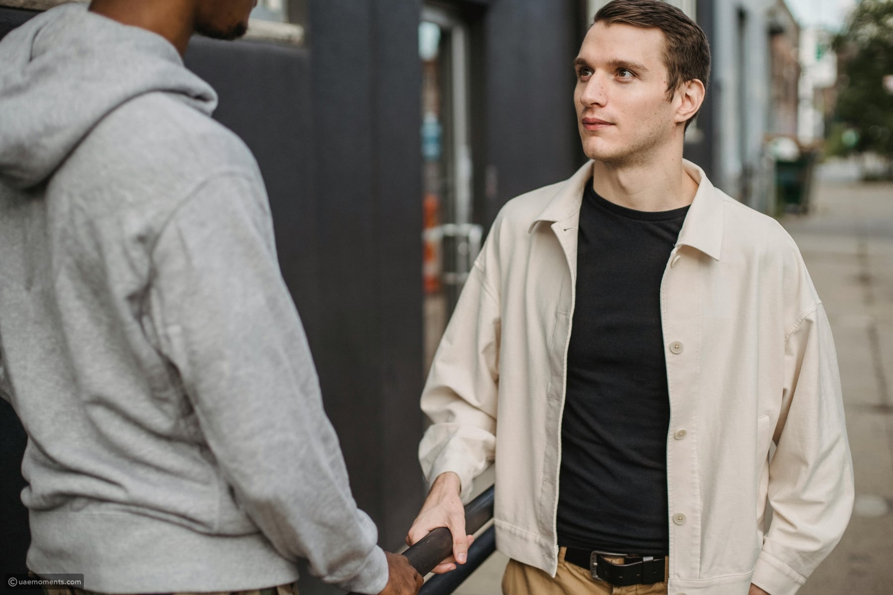8 reasons why you should never lend money to friends (unless you want ...