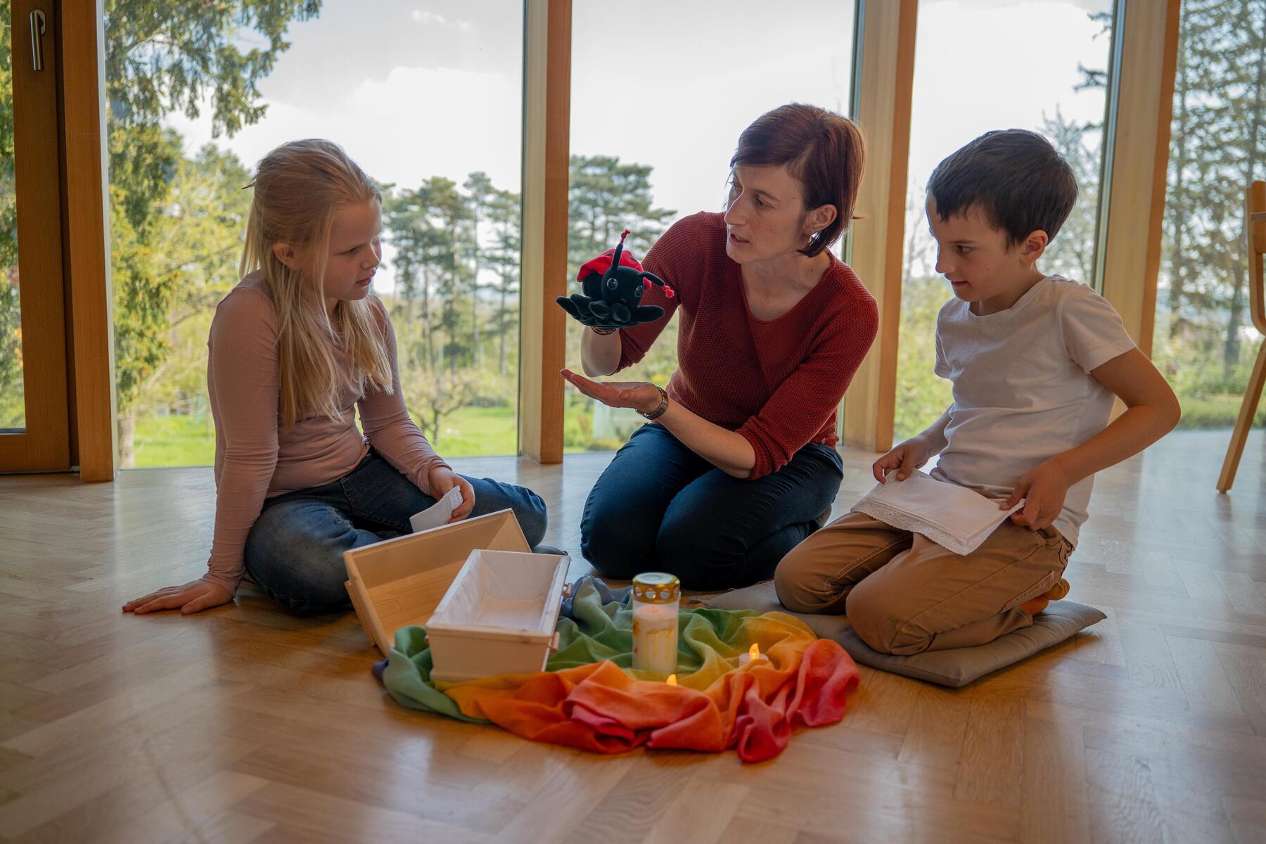 Rainbows: „Für die Kinder sind es nie Täter und Opfer, sondern immer ...