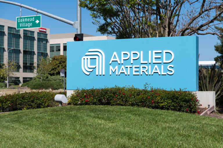 Applied Materials expands AI arsenal, acquires NEXX in packaging push