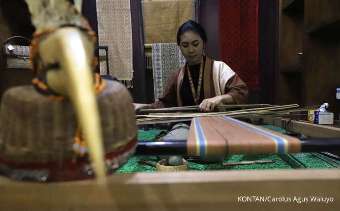 Survei BI: Penghasilan dan lapangan kerja menurun, konsumsi masih stabil
