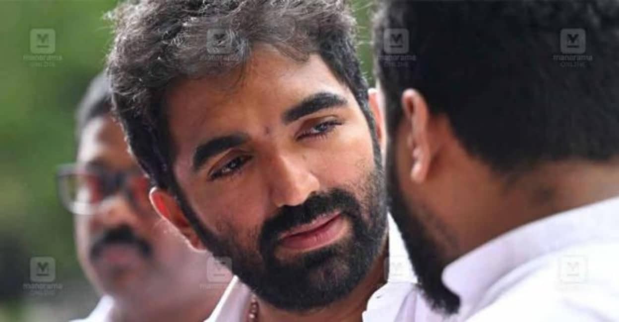 Massive win for Chandy Oommen with over 52,000-vote majority in Puthupally