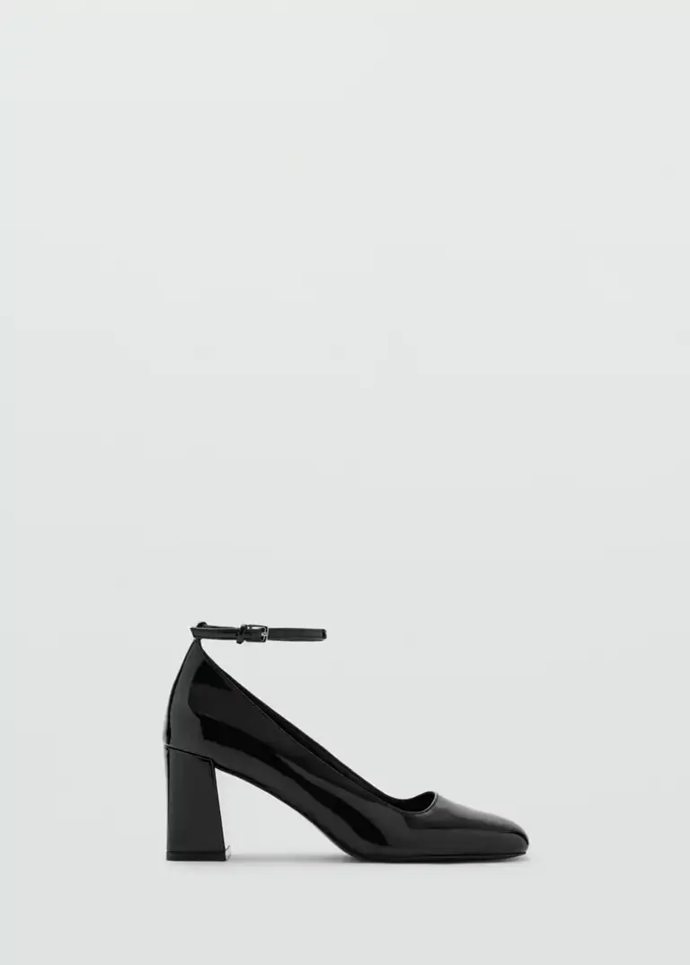 Los zapatos tendencia de Mango para ir cómoda y elegante a una boda de ...