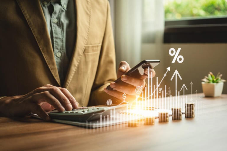 Wall Street's most accurate analysts spotlight on 3 tech stocks ...