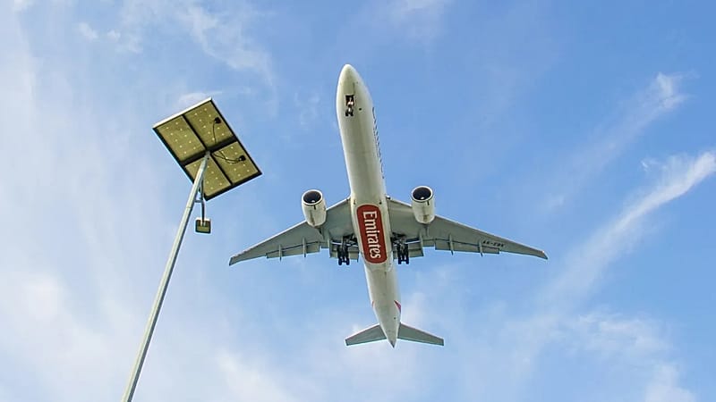 UAE airspace fully reopens as flights set to surge back after months of ...