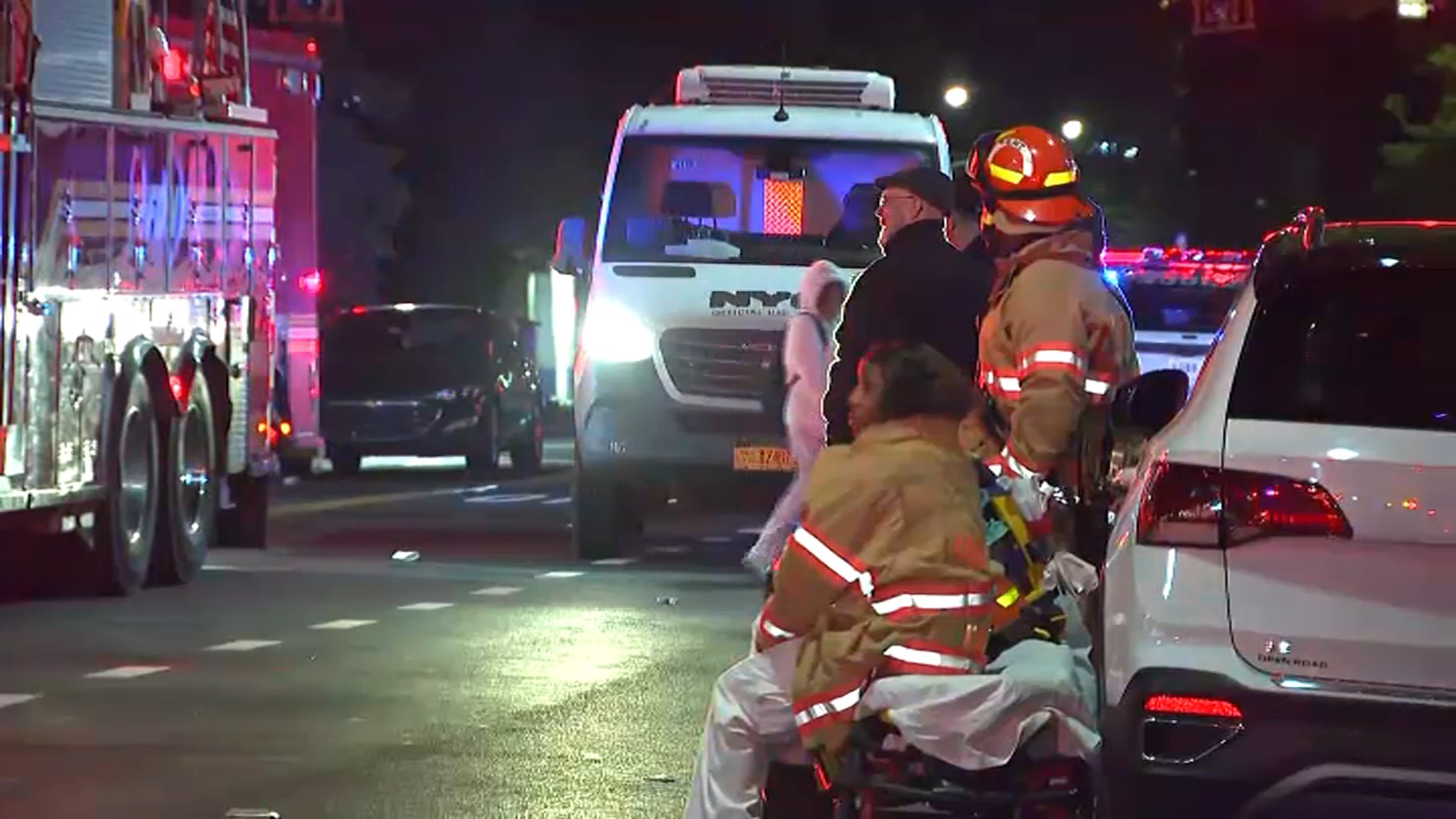 Who are the victims? Deadly Manhattan apartment building fire probe ...