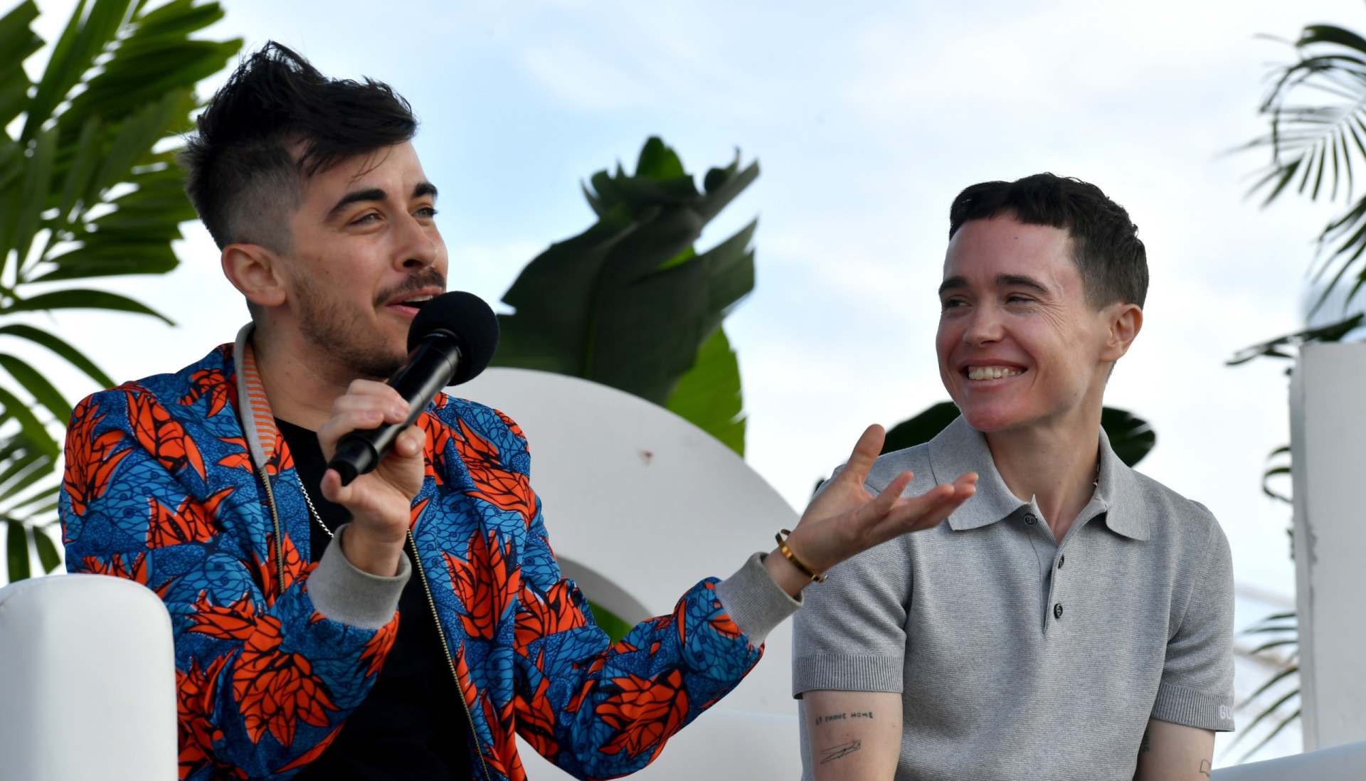 LGBTQ+: ¡Les pidieron que no saliesen del armario!