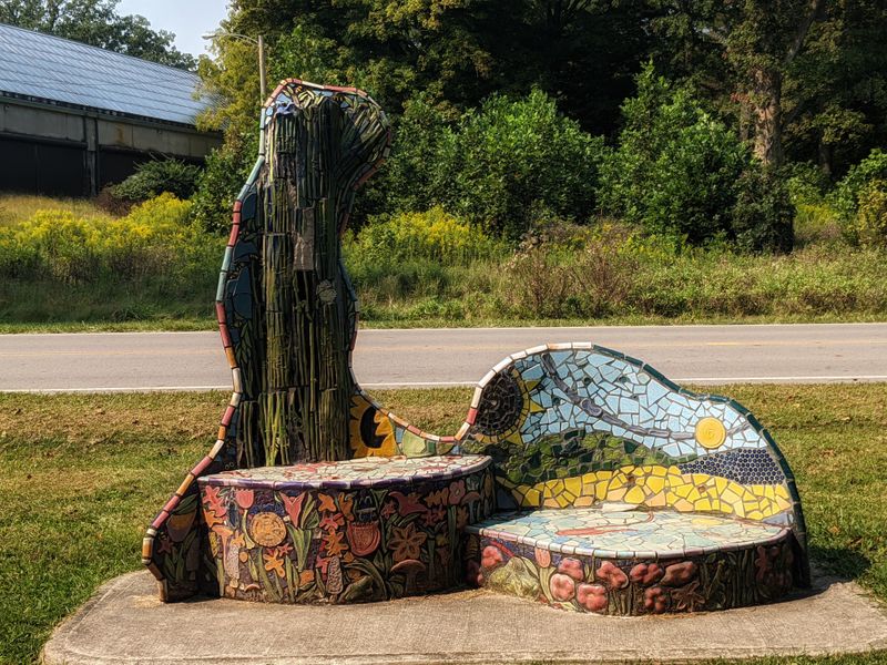 11 weird Ohio towns that fascinate travelers