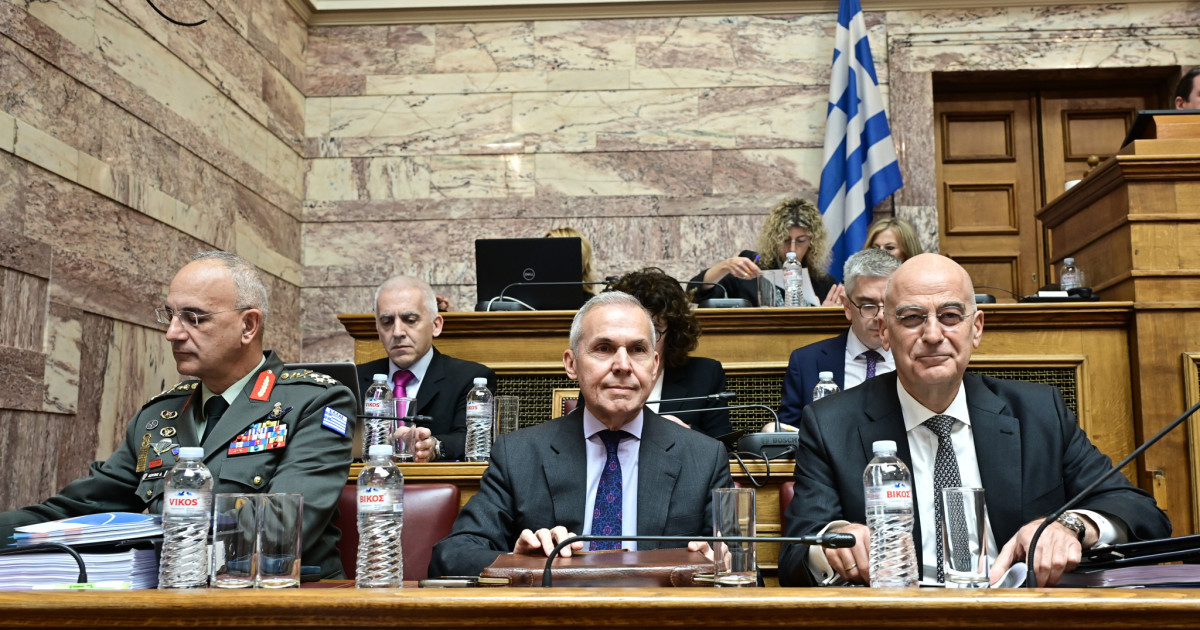 Στη Βουλή η σύμβαση με τα Ναυπηγεία Σκαραμαγκά - Νέο εξοπλιστικό πακέτο ...