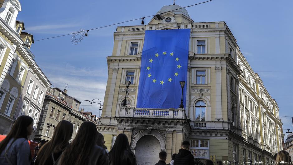 Βοσνία: Ένας αγωγός απειλεί την ένταξη στην ΕΕ