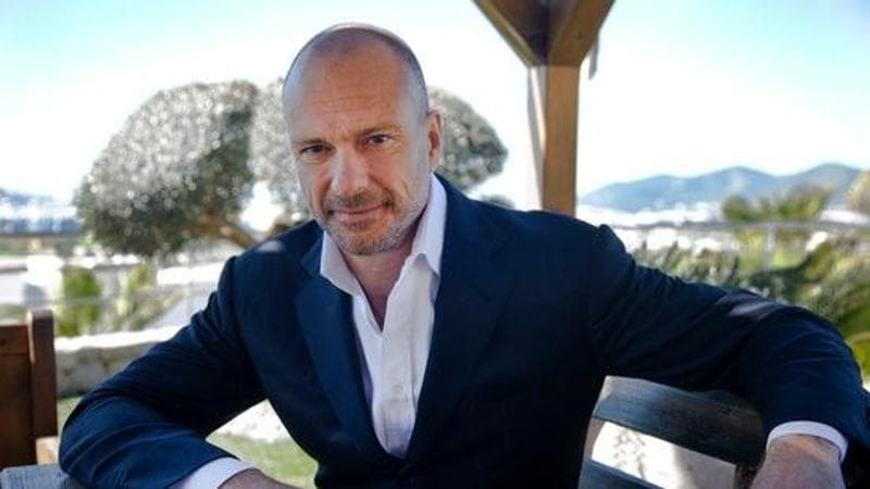 Grazia a Minetti, Cipriani: “Adozione legale. Epstein? Da lui mai avuto ...