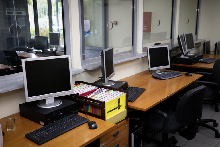 Πρώην στέλεχος τραπεζικής εταιρείας κέρδισε τη δικαστική μάχη για τα ...
