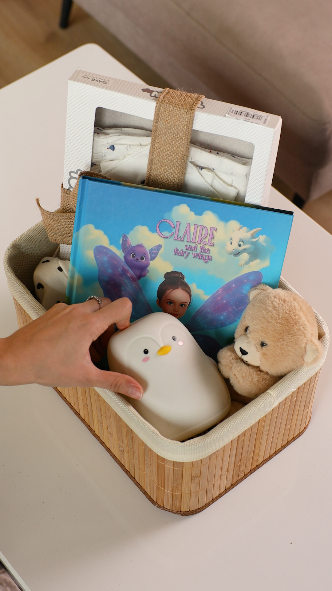 A personalized kid's book for the perfect gift bundle📖💛
