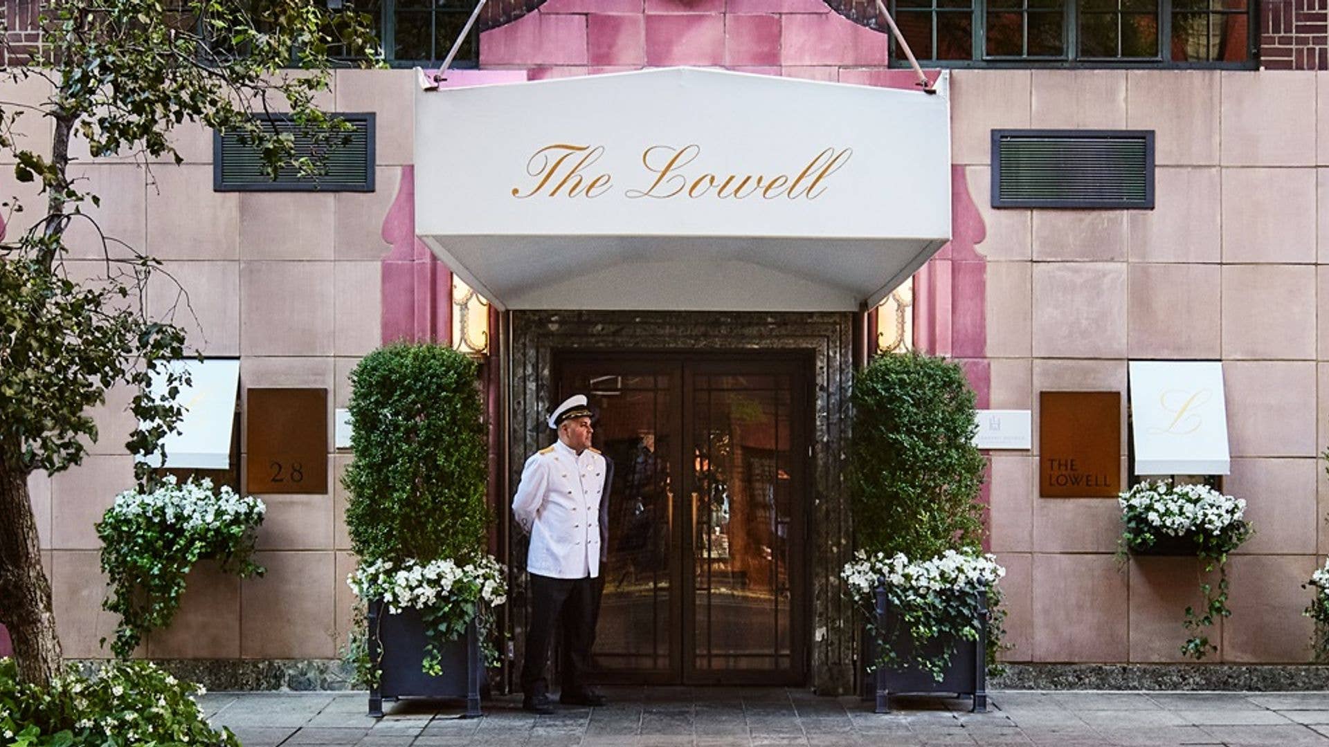 I stayed at New York's A-list haunt the Lowell Hotel where stars get ...