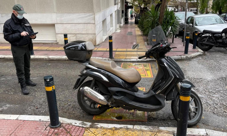 Πάνω από 13.000 οι παραβάσεις παράνομης στάθμευσης σε χώρους ΑμεΑ μέσα ...