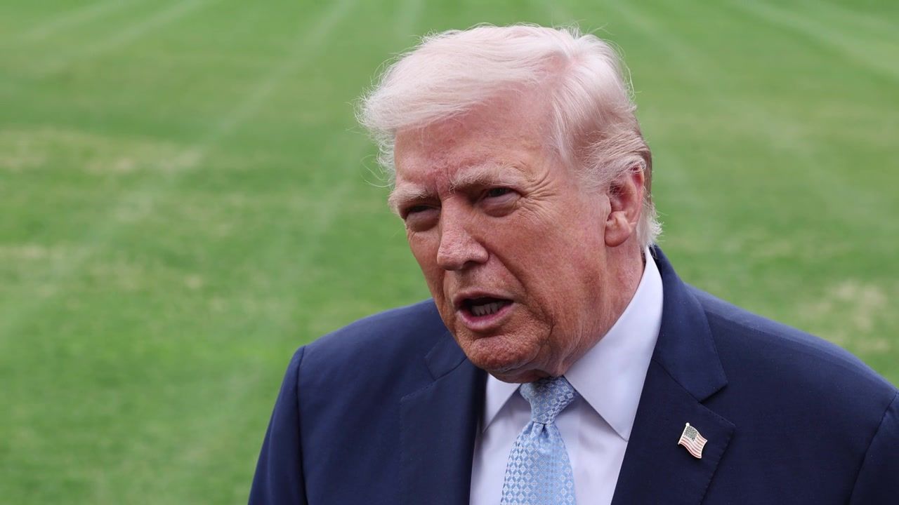'Exhausted' Trump slumps as he arrives at White House amid health fears
