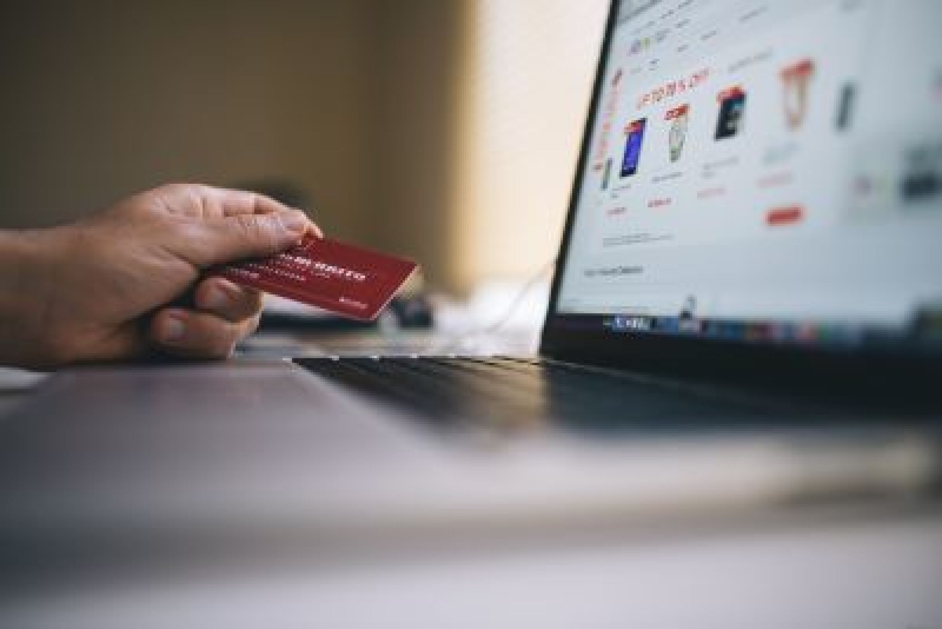 Netcomm, 4.712 società di capitale nell'e-commerce del food&beverage