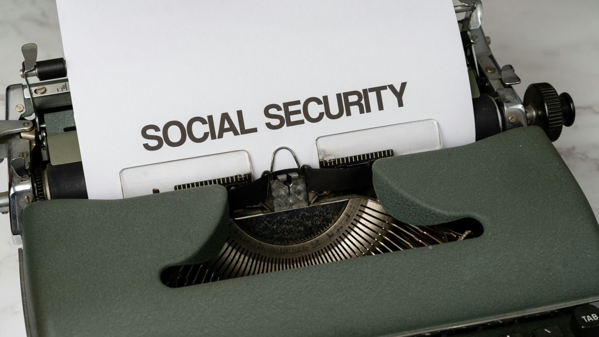 Experts say baby boomers should remove these 15 common things from ...
