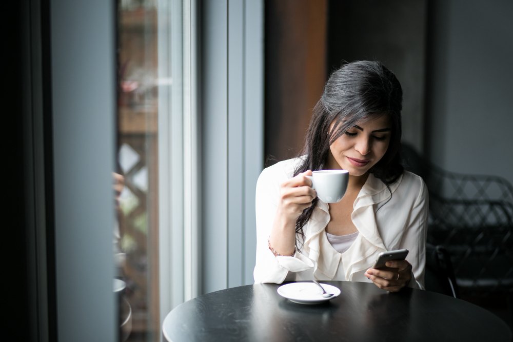 Apa itu solo table theory yang jadi tren di media sosial?