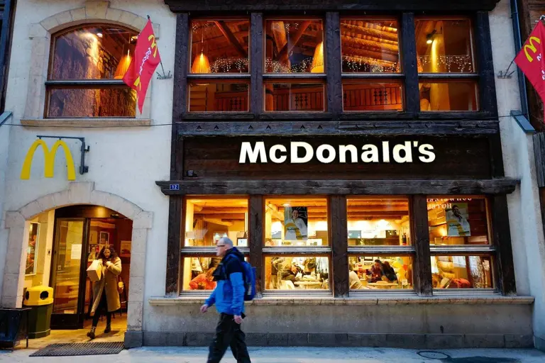 Todos falam do McDonald’s mais caro do mundo, mas o título do mais ...