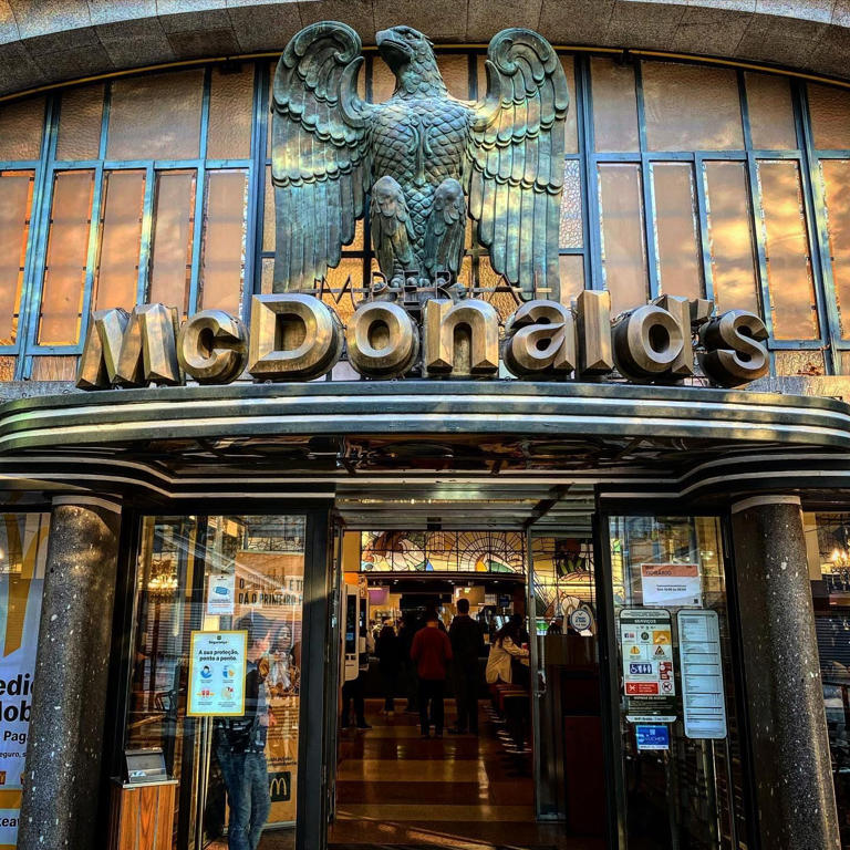 Todos falam do McDonald’s mais caro do mundo, mas o título do mais ...
