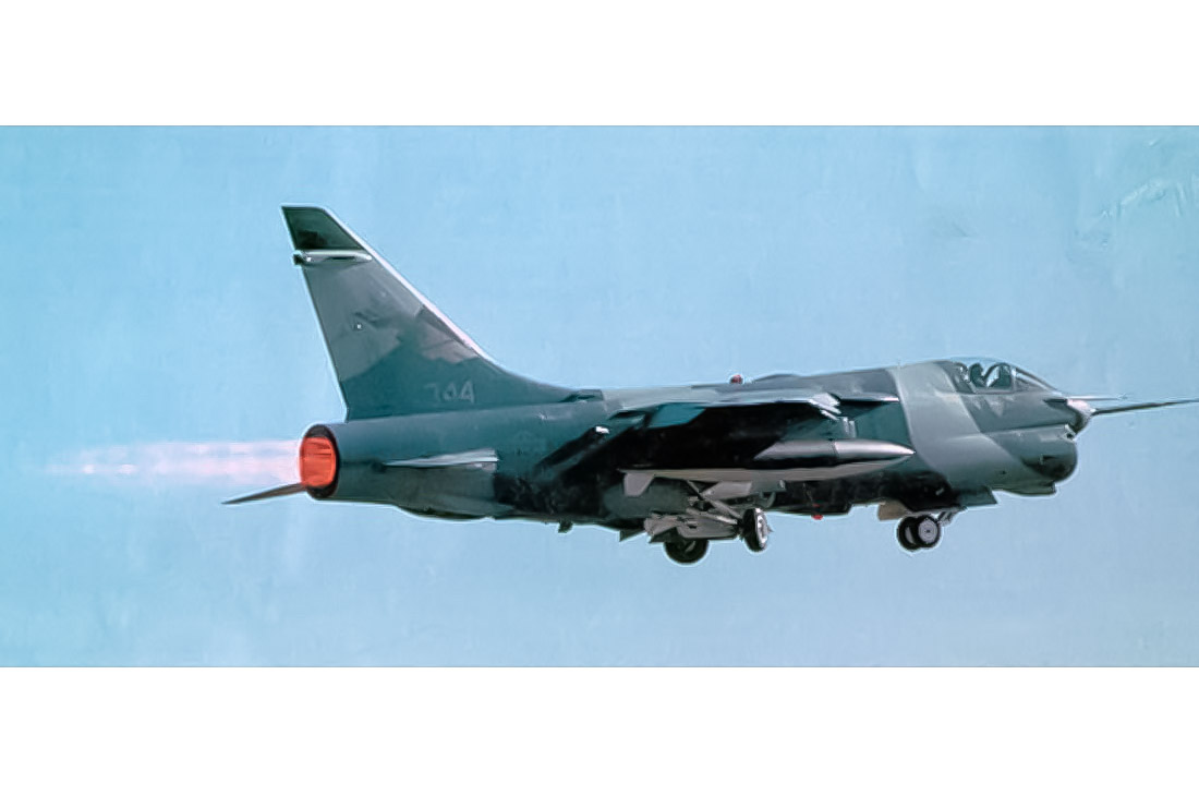 10 totally wild cancelled combat aircraft of the 1980s