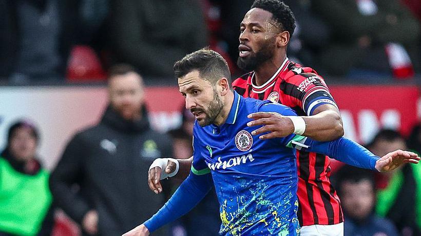 Conneely offered new terms by Accrington