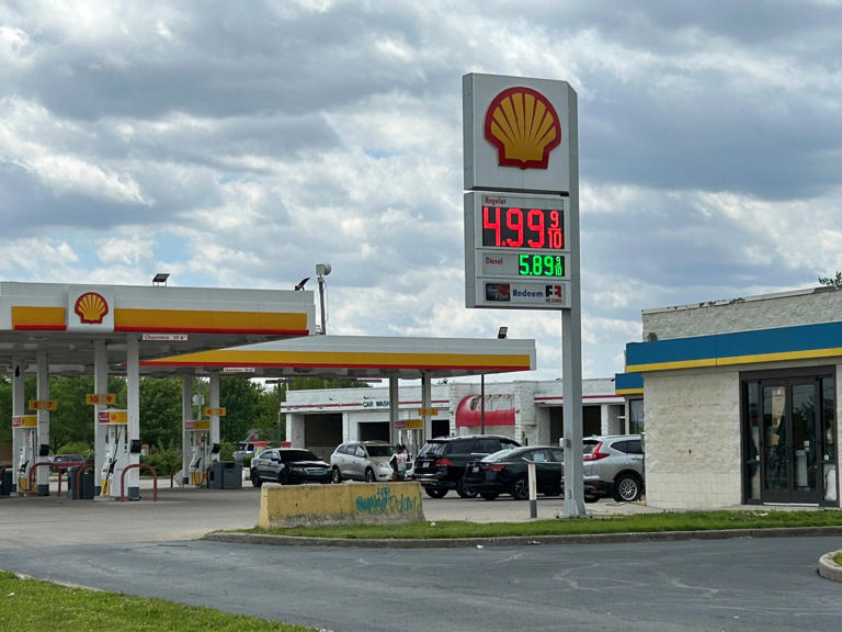 Gas Prices In Lafayette Indiana Wallpaper For Iphone