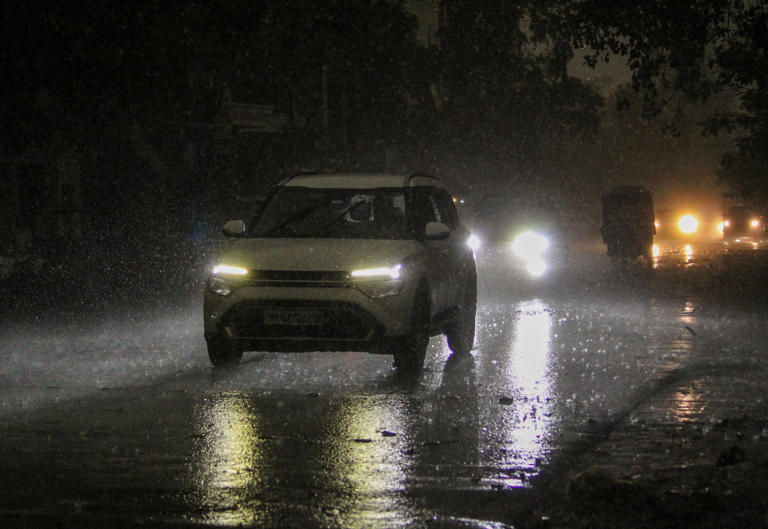 Rain and hail on its way: May to grow more erratic, temperatures to drop