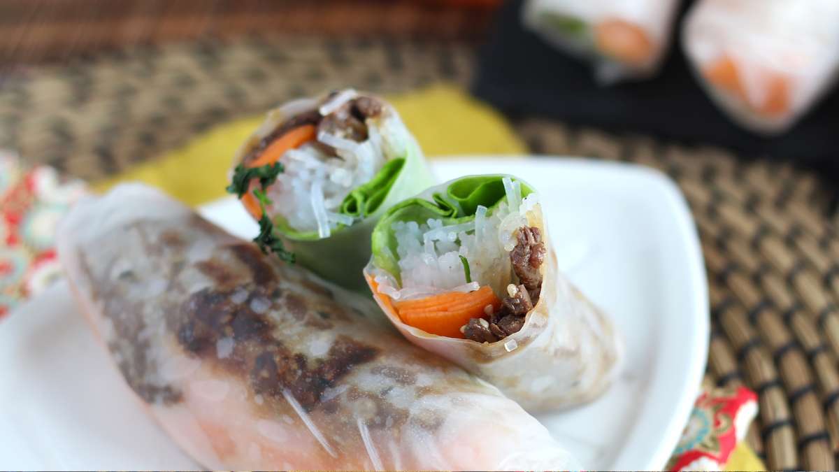 Daily menu, May 4: Delightful spring rolls, hearty cuttlefish stew, and ...
