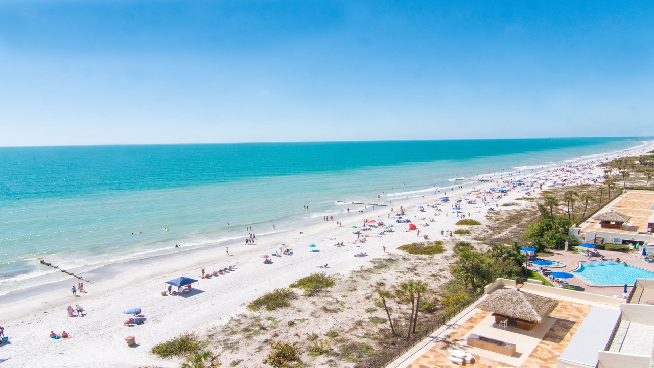 Florida’s Gulf Coast has a Dalí shrine, 600 murals, and a Greek sponge ...