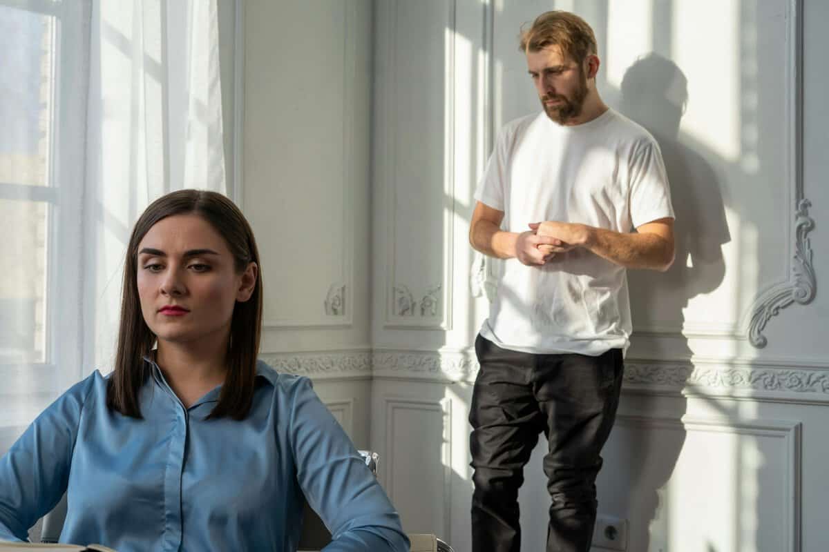 16 signs your partner hates your guts