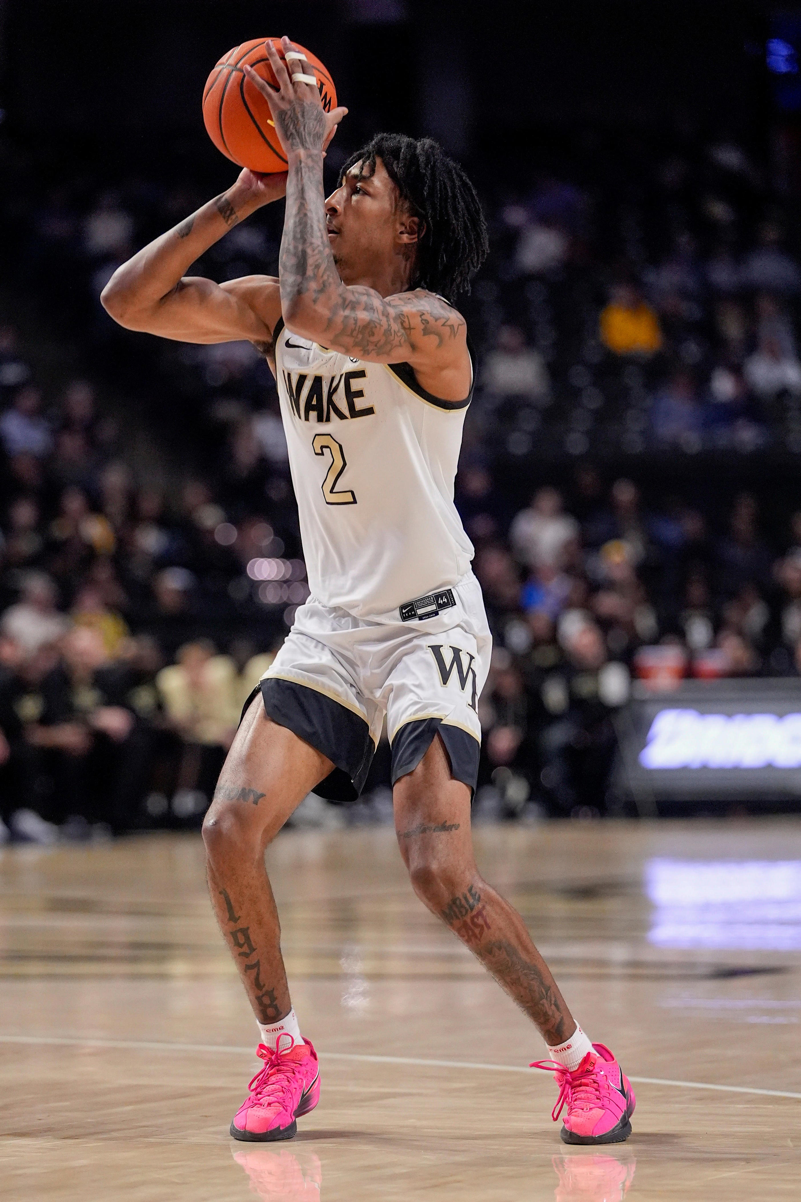 Why Juke Harris was a 'primary target' for Rick Barnes, Tennessee ...