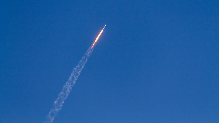 SpaceX Starship V3 clears full-duration static fire of Booster 19 ...