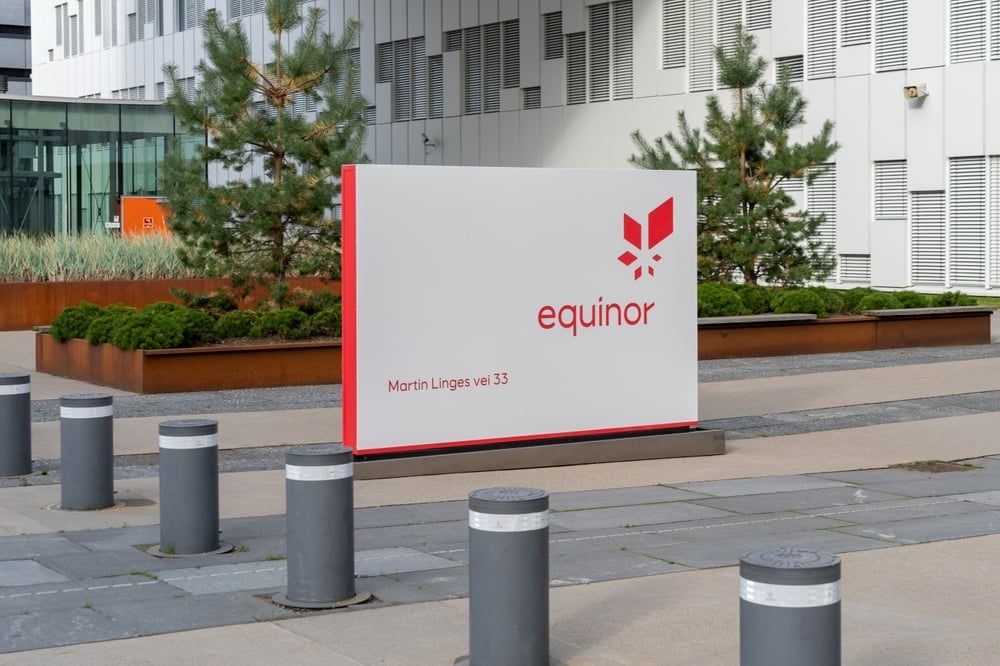 What's going on with Equinor stock Monday?