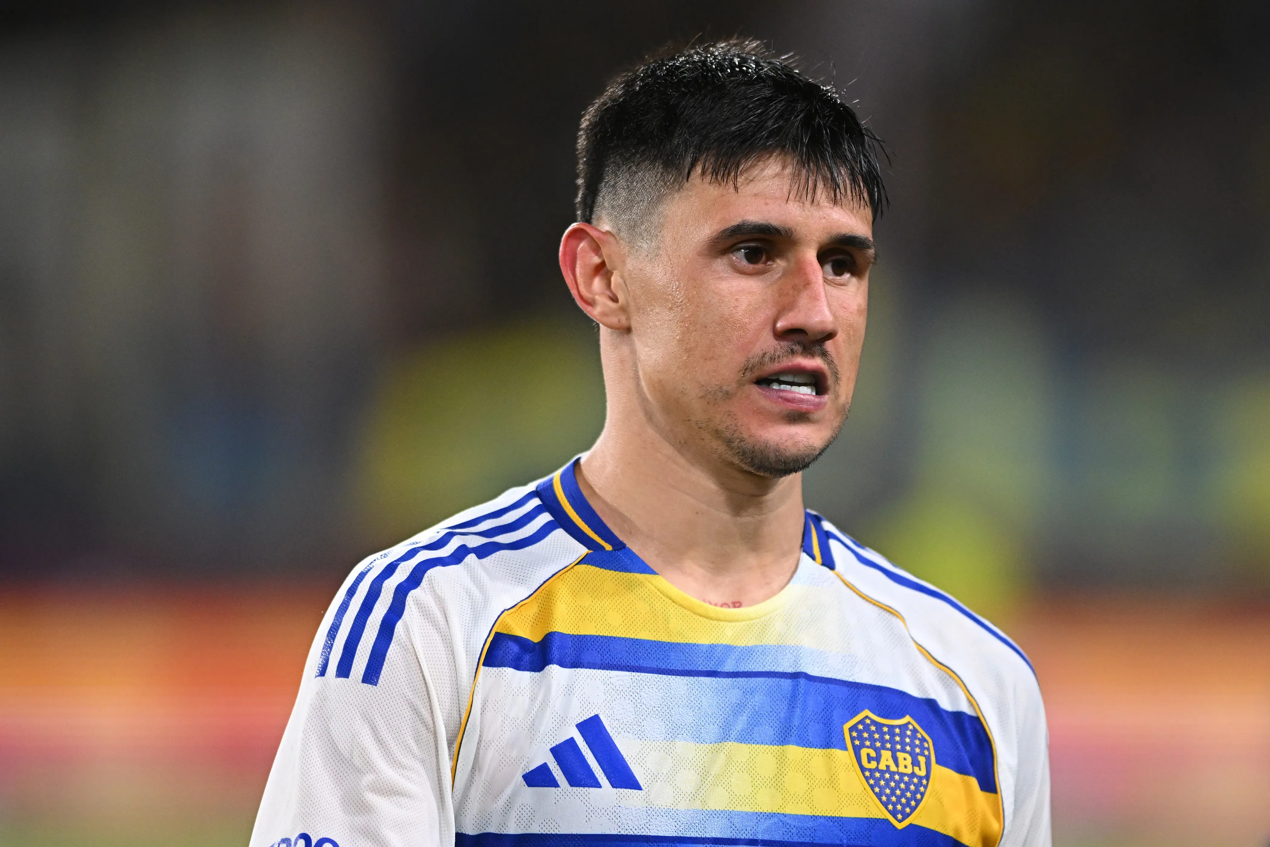 Duro golpe para Adam Bareiro: debido a su lesión en Boca, no jugaría el ...