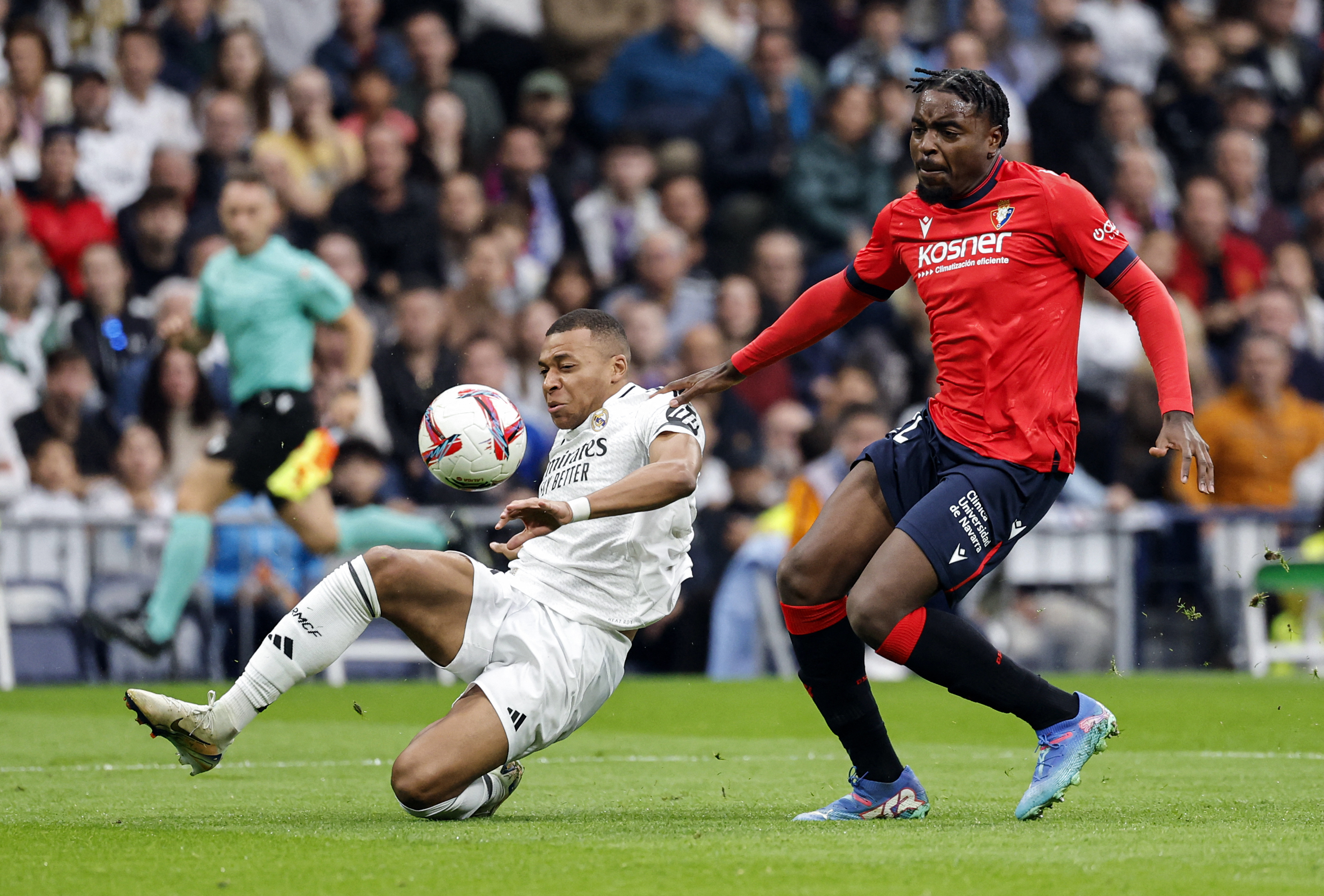 Transfer news: Sunderland and Everton linked with £25m-rated former ...