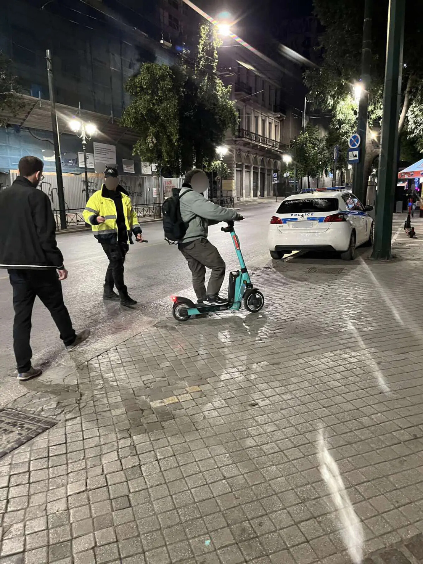 Τα ηλεκτρικά πατίνια στο στόχαστρο της Τροχαίας: Παραβατική συμπεριφορά ...