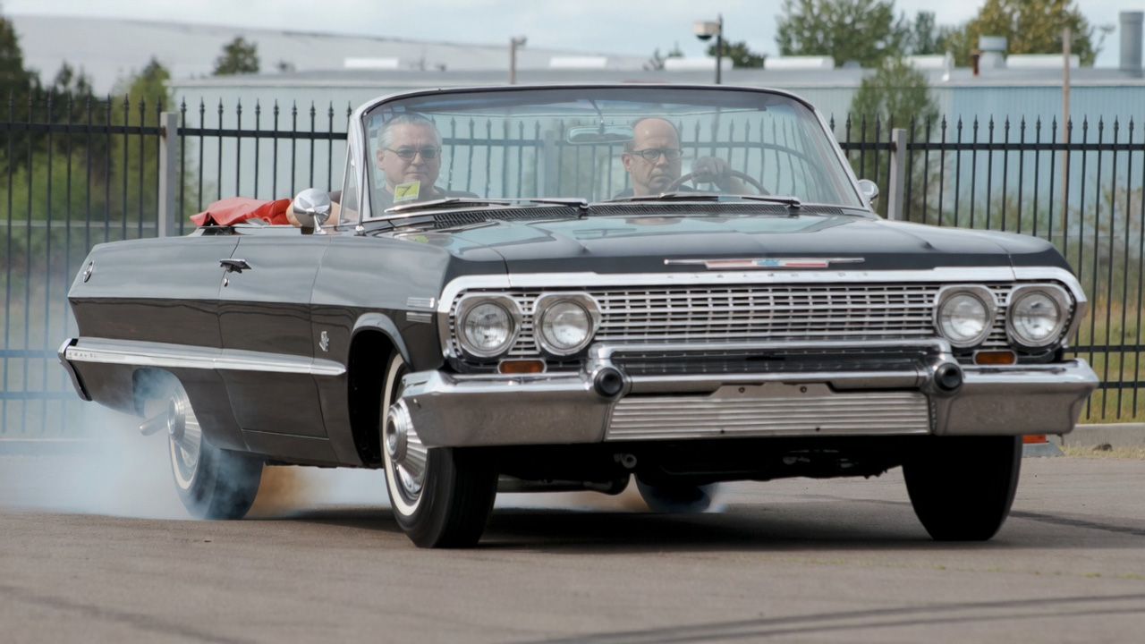Uncovering a minimalist version of a maximum performance classic