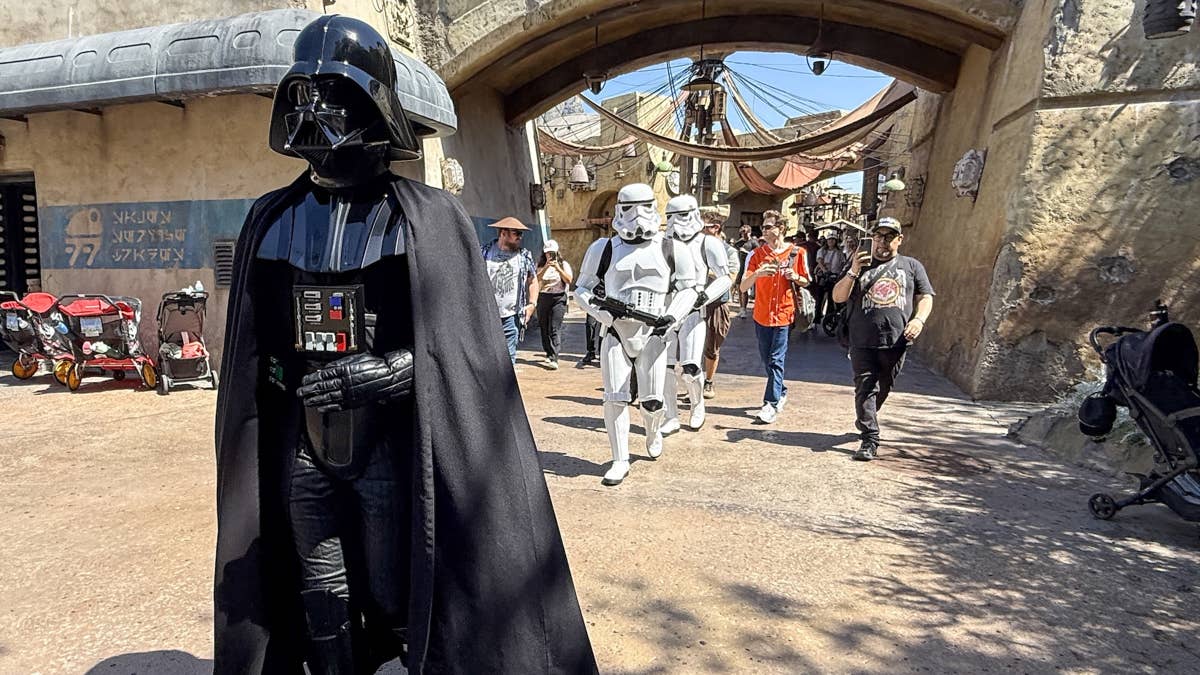 The original Star Wars legends you’ve loved since 1977 finally find ...