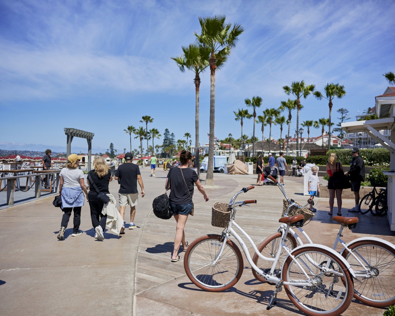 One of California’s ritziest beach towns has a problem: a tsunami of ...