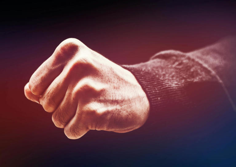 10 family wounds that resurface in adulthood