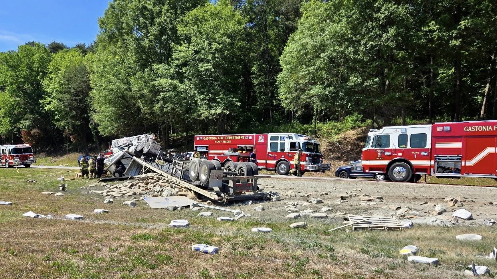 I-85 exit ramp shut down due to overturned tractor-trailer in Gastonia
