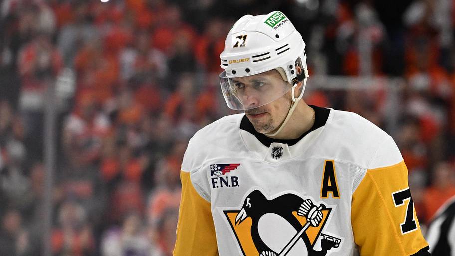 Red Wings should take a run at Penguins legend
