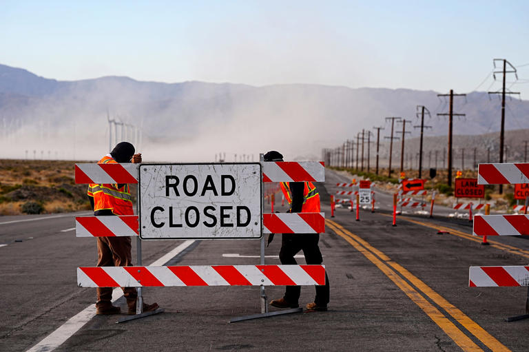 Gene Autry Trail, Indian Canyon Drive reopen after closing due to wind