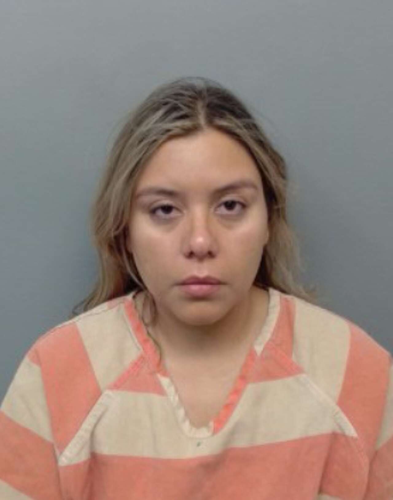 Woman arrested for leaving child home alone, wrong-way DWI crash