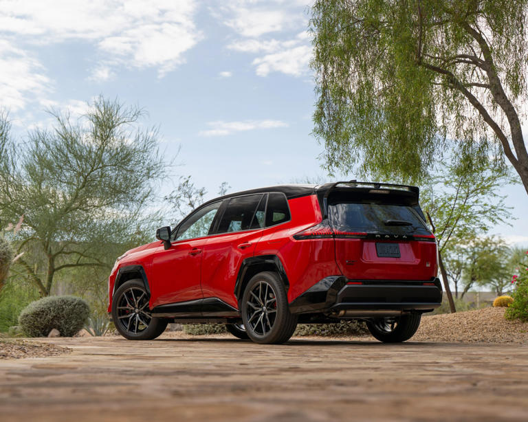 Toyota might build an absolutely badass take on the world’s best ...