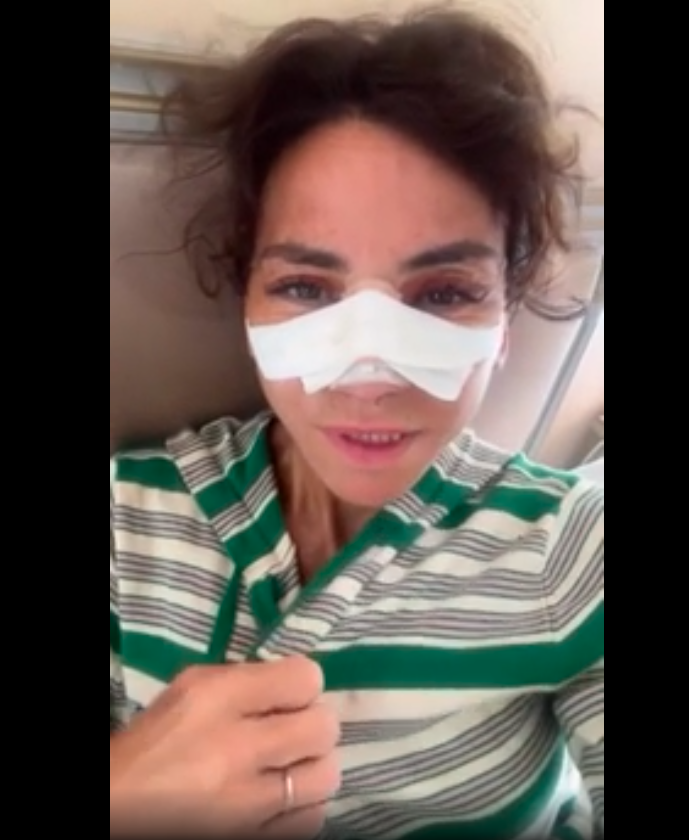 Sandra Sisley opérée du nez : elle partage une photo d'elle et explique ...