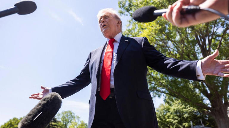 Donald Trump makes shocking claim about CNN political commentator: 'He ...