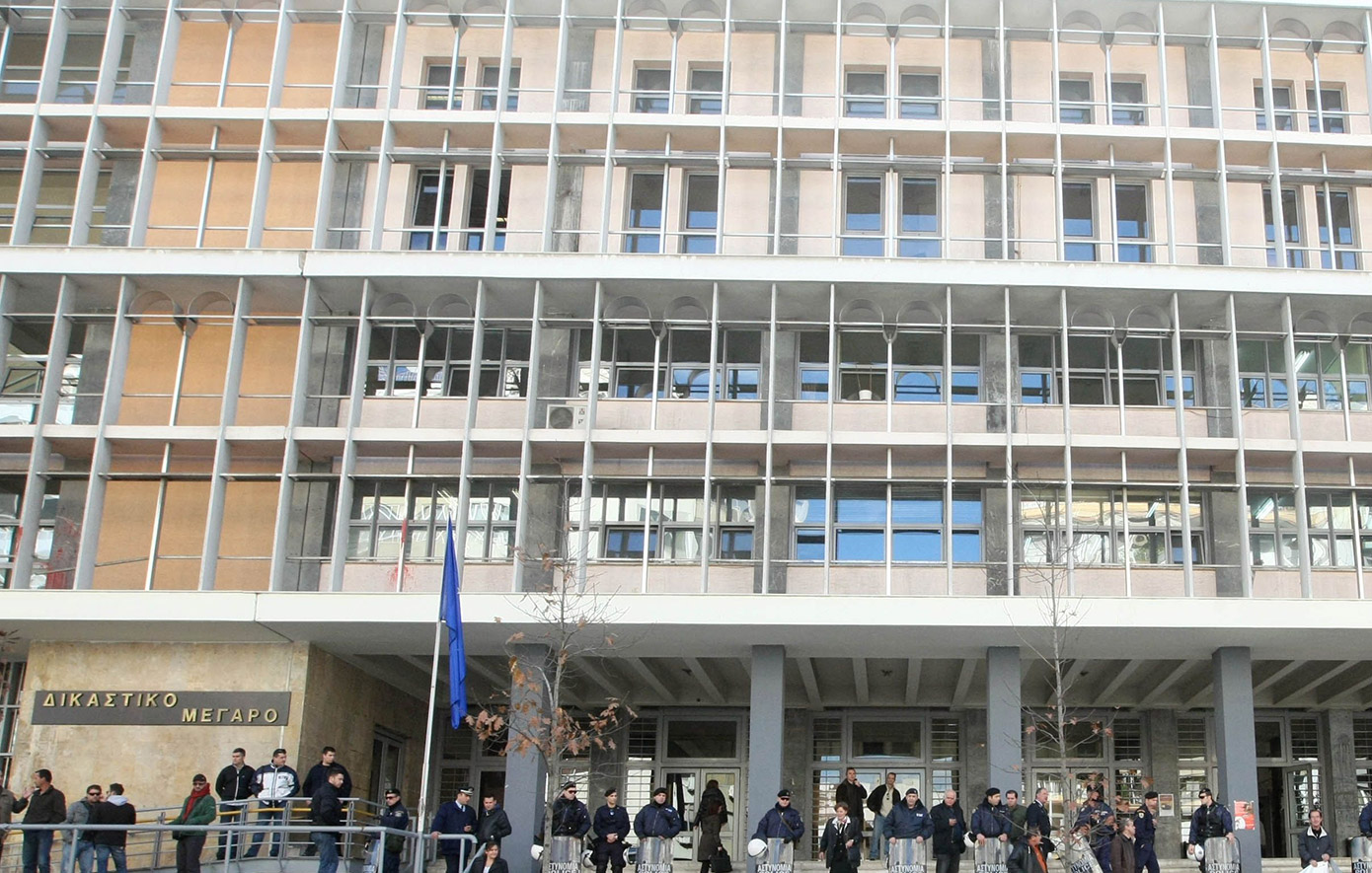 Σχεδίαζαν να πλημμυρίσουν τη Βόρεια Ελλάδα με ψεύτικα χαρτονομίσματα ...