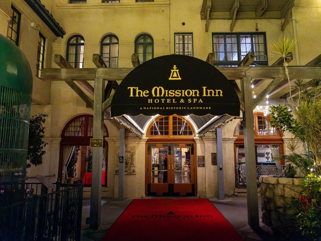 Riverside's historic Mission Inn being sold to local tribe